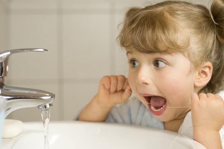 Flossing for Kids: Guide in Teaching Them How to Floss Correctly
